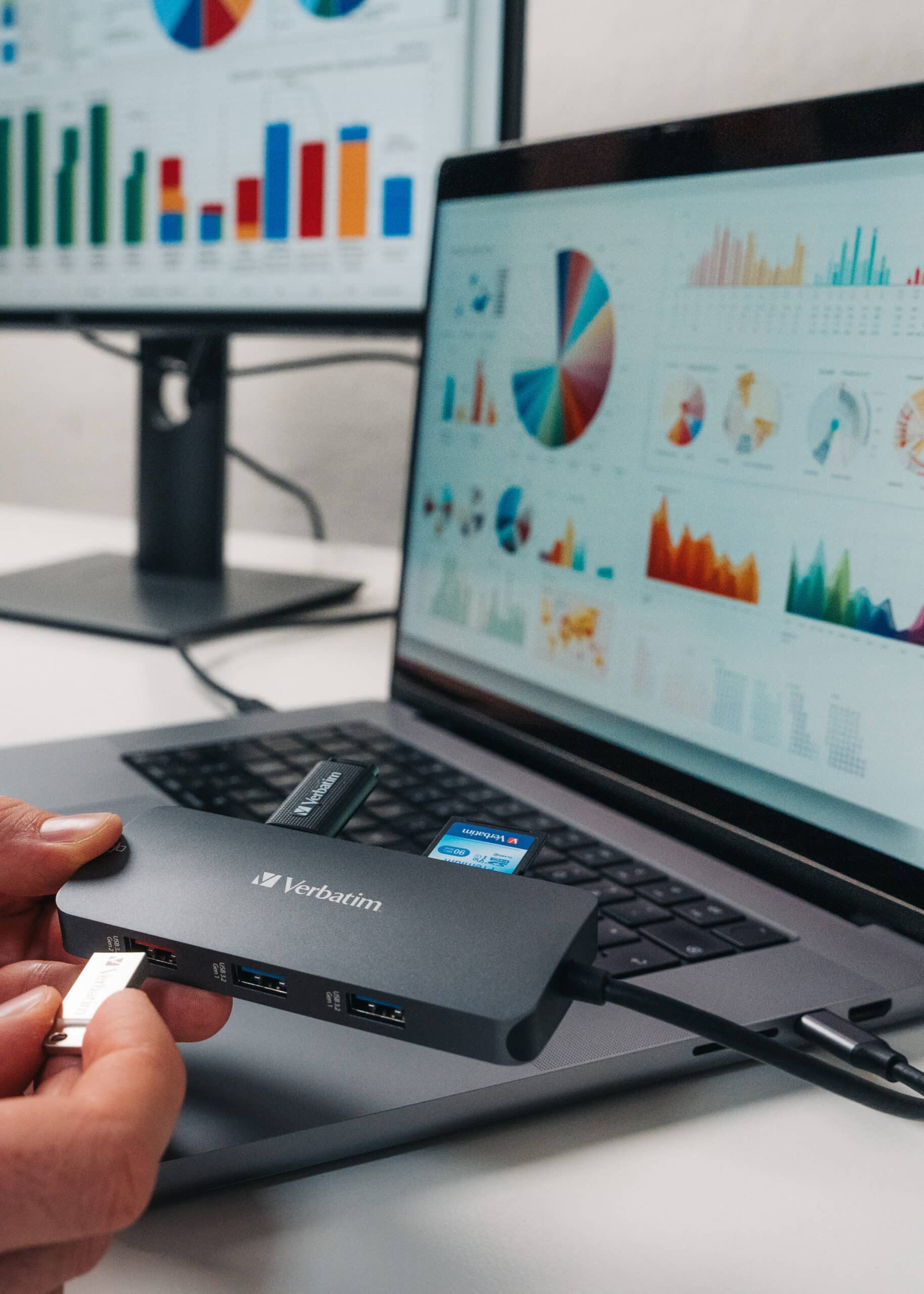 Fast Charging Standards Explained: PD vs QC vs PPS | Verbatim